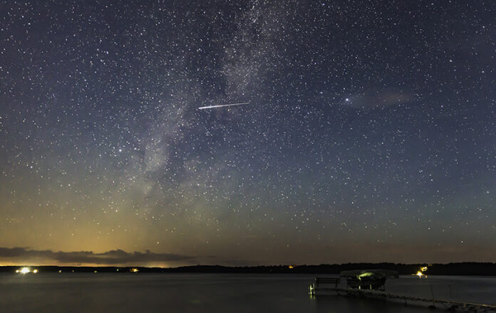 Masser af stjerneskud når Perseiderne passerer - Naturmagasinet ...